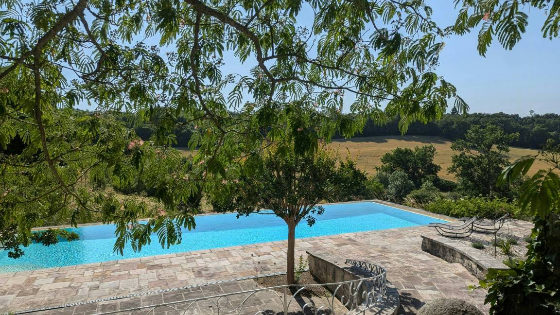 100 M² House ∙ 2 Bedrooms ∙ 5 Guests - Ribérac