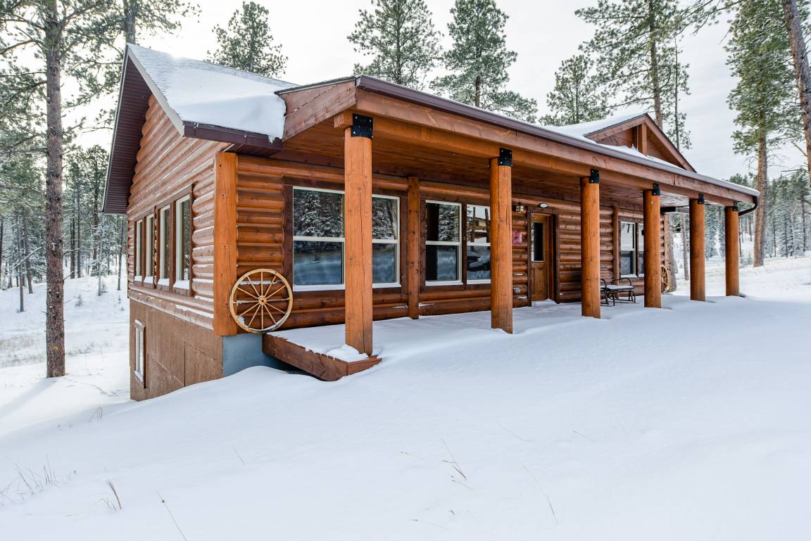 223 M² Cabin ∙ 4 Bedrooms ∙ 11 Guests - South Dakota