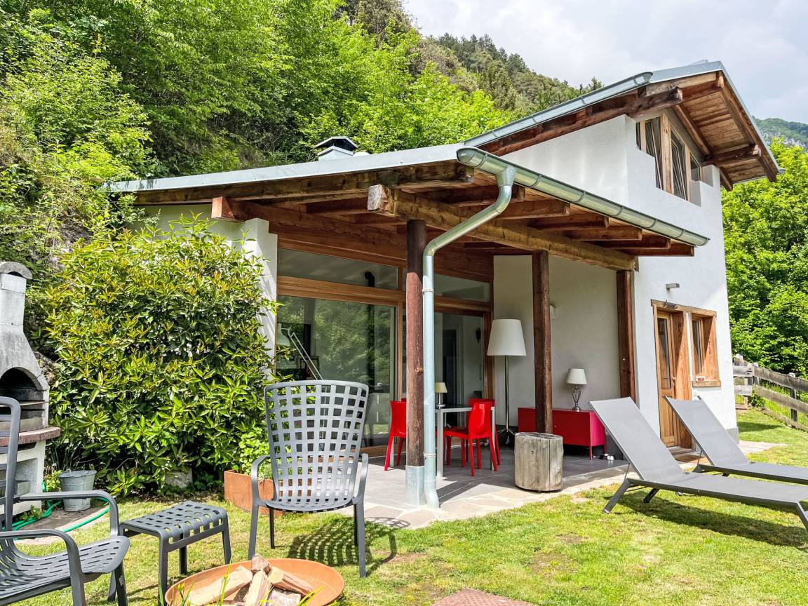 60 M² Ferienhaus ∙ 1 Schlafzimmer ∙ 3 Gäste - Reiff (Riva del Garda)