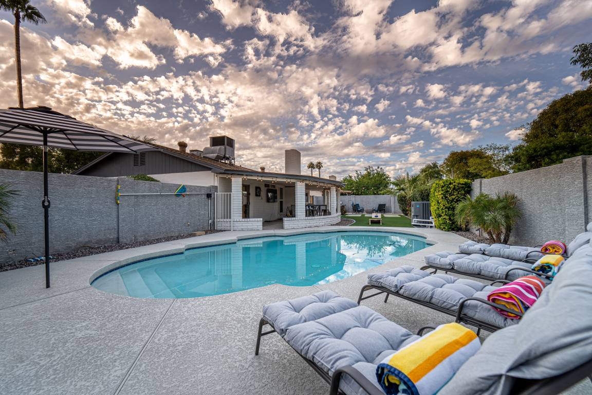 170 M² House ∙ 3 Bedrooms ∙ 6 Guests - Tempe, AZ