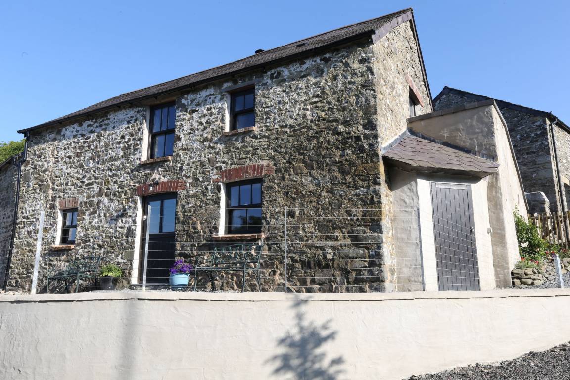 Cottage ∙ 2 Bedrooms ∙ 4 Guests - Llangrannog