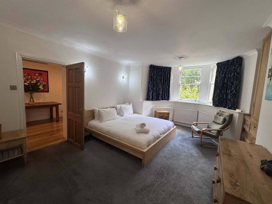 Apartment ∙ 1 Bedroom ∙ 2 Guests - Bristol
