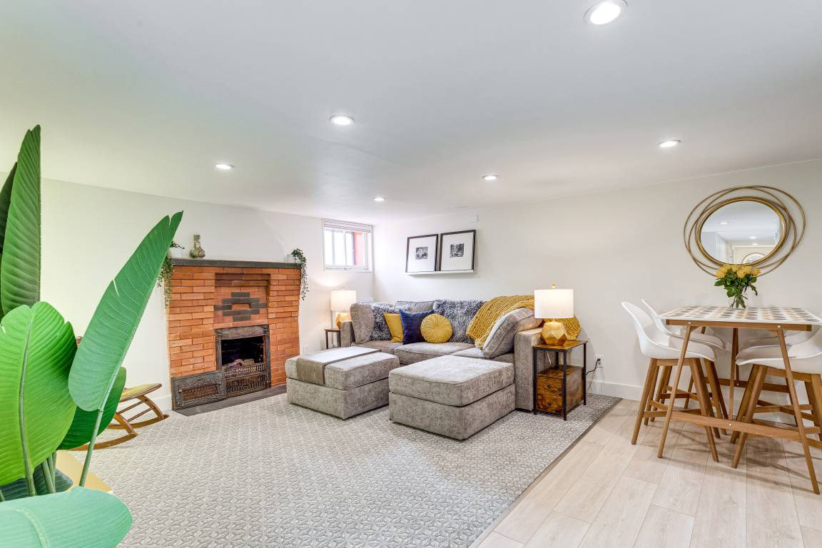 78 M² Apartment ∙ 4 Guests - Denver, CO