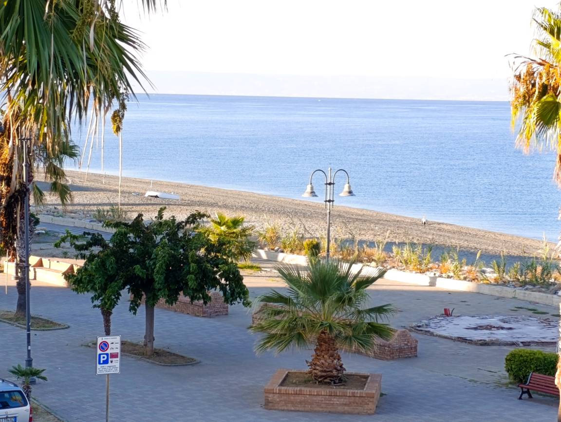 Apartment ∙ 3 Bedrooms ∙ 8 Guests - Lamezia Terme