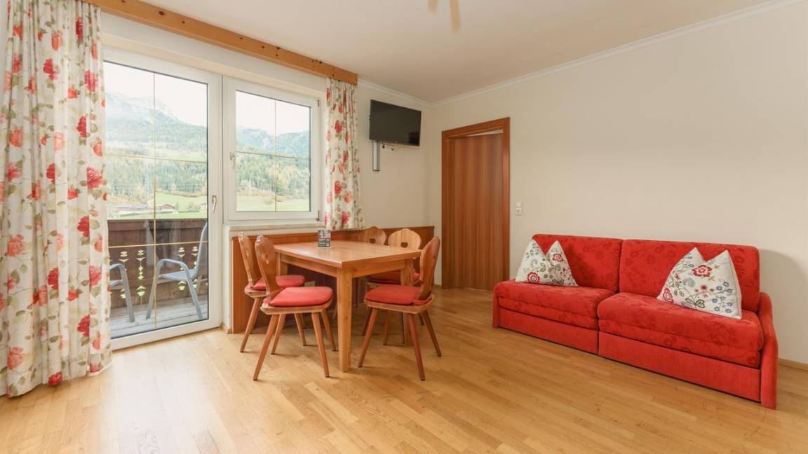 60 M² Appartement ∙ 2 Chambres ∙ 6 Personnes - Haus im Ennstal