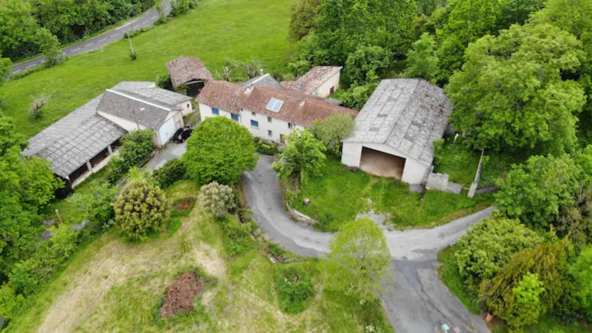 180 M² Maison De Vacances ∙ 4 Chambres ∙ 8 Personnes - Mazamet