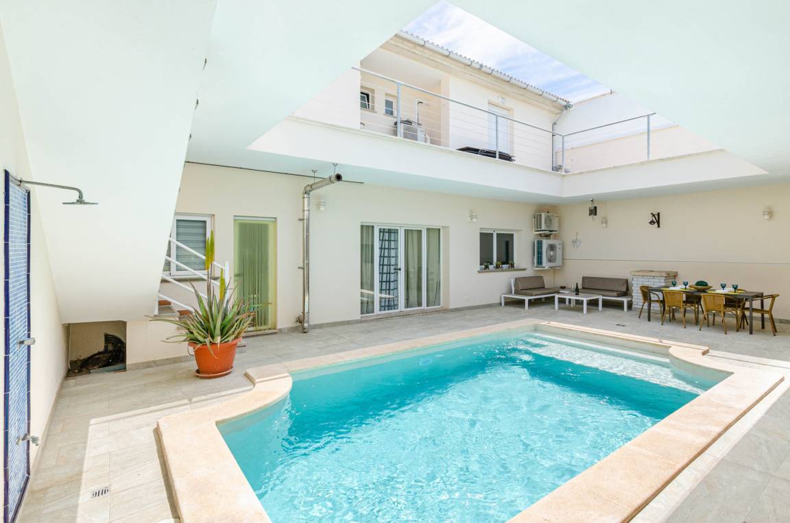 240 M² Ferienhaus ∙ 3 Schlafzimmer ∙ 6 Gäste - Muro