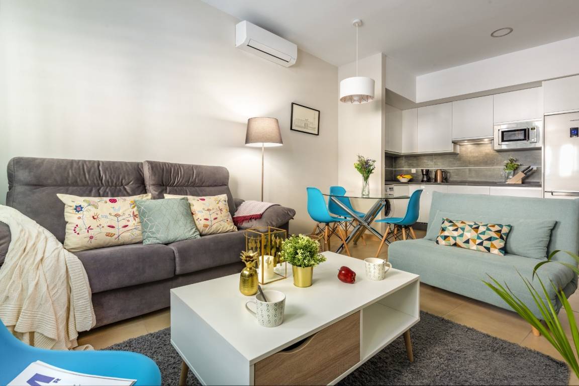 60 M² Casa ∙ 1 Habitación ∙ 5 Huéspedes - Sevilla, España