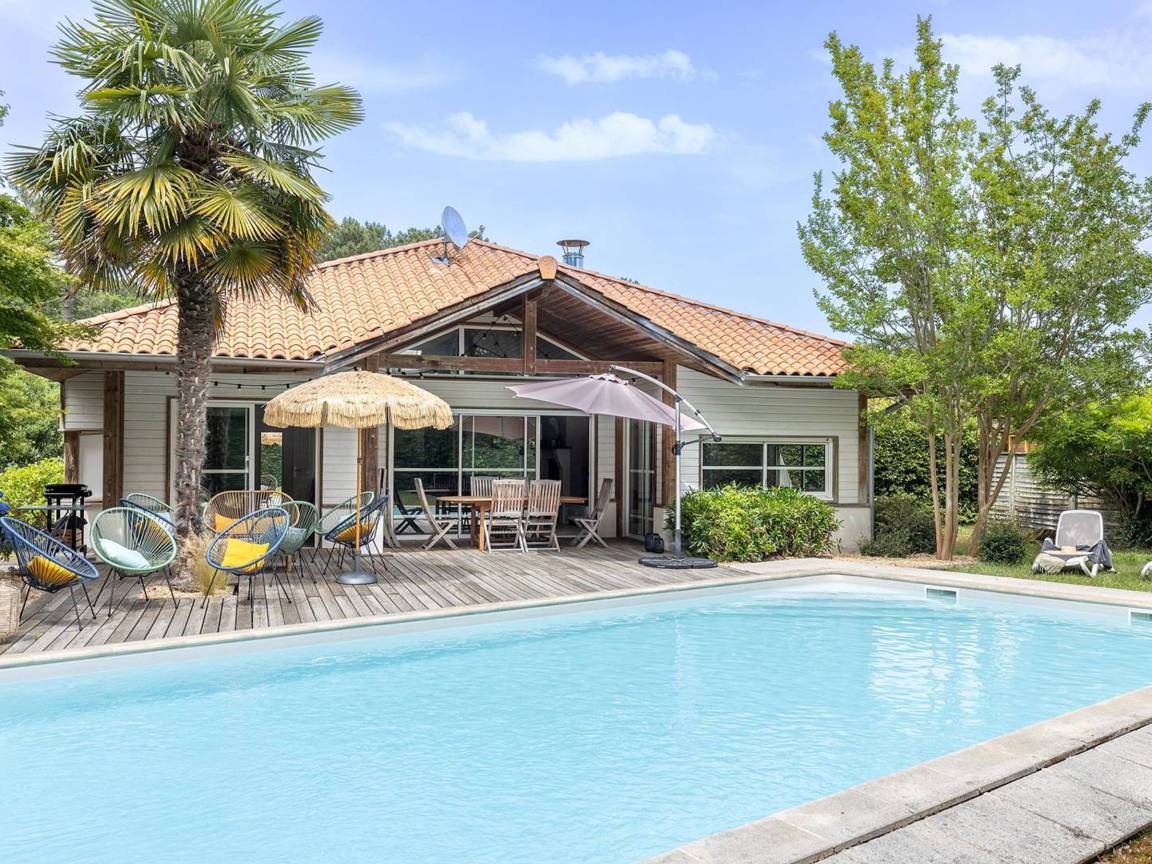 155 M² Villa ∙ 4 Bedrooms ∙ 10 Guests - Moliets-et-Maa