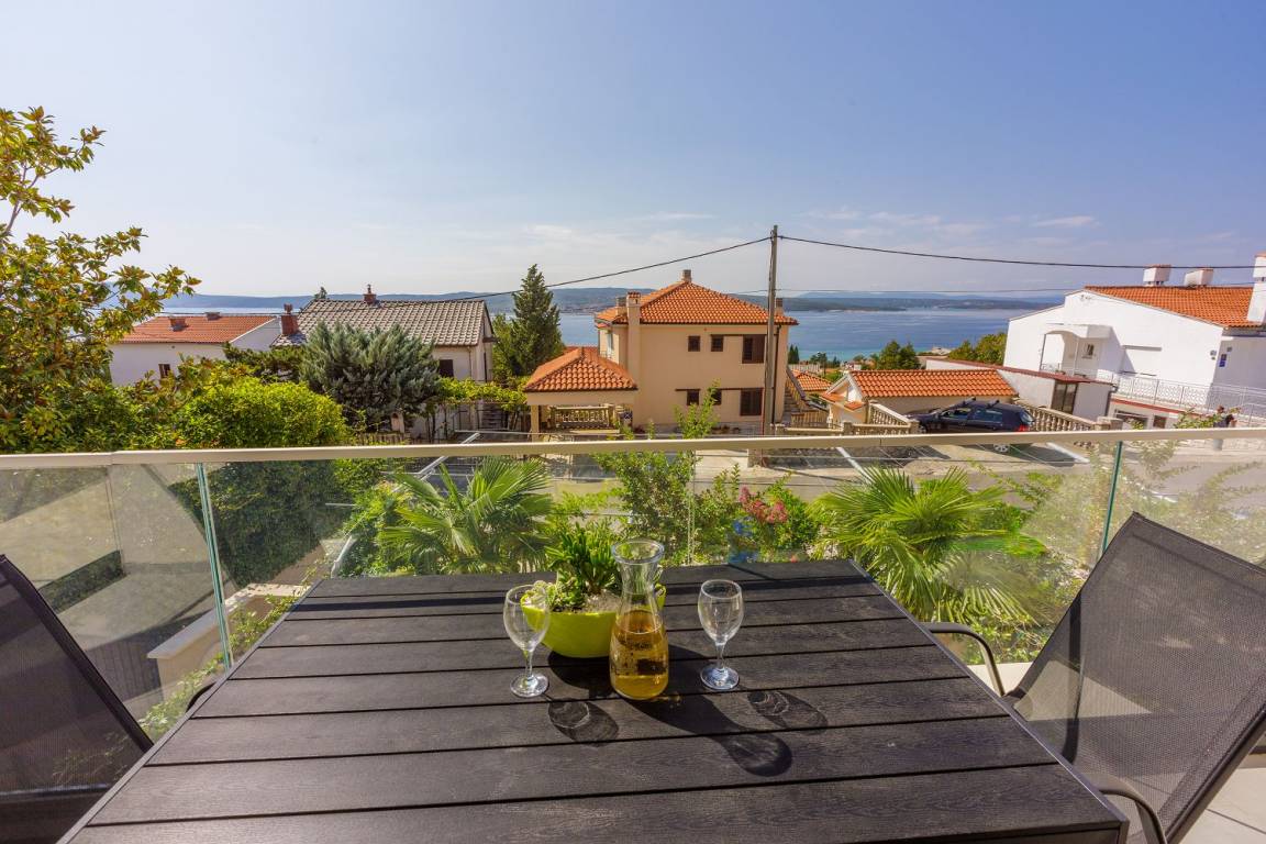 60 M² Ferienwohnung ∙ 2 Schlafzimmer ∙ 6 Gäste - Crikvenica