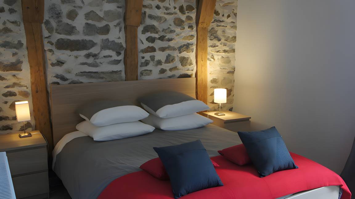 25 M² Chambre D'hôtes ∙ 1 Chambre ∙ 2 Personnes - Orcival