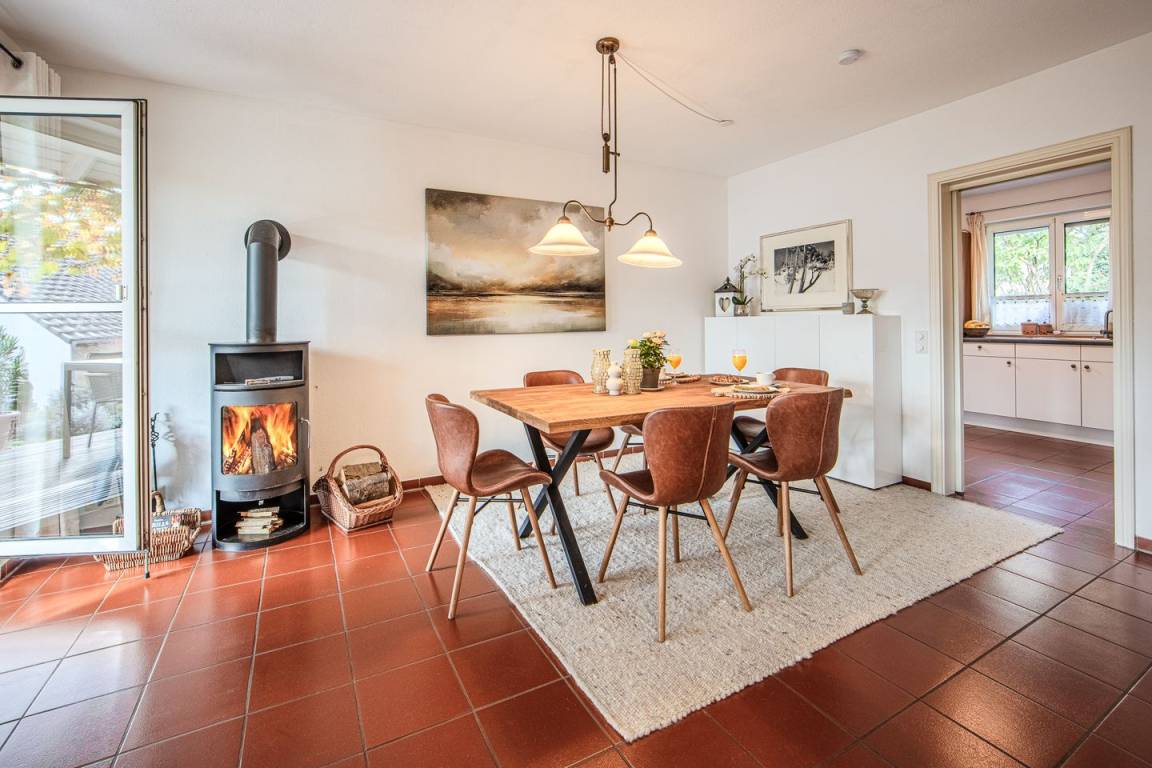 100 M² Ferienhaus ∙ 2 Schlafzimmer ∙ 4 Gäste - Gaienhofen