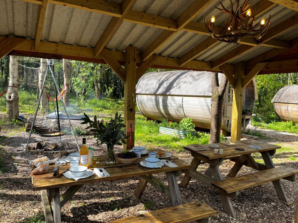 Camping ∙ 2 Bedrooms ∙ 4 Guests - Forest of Dean