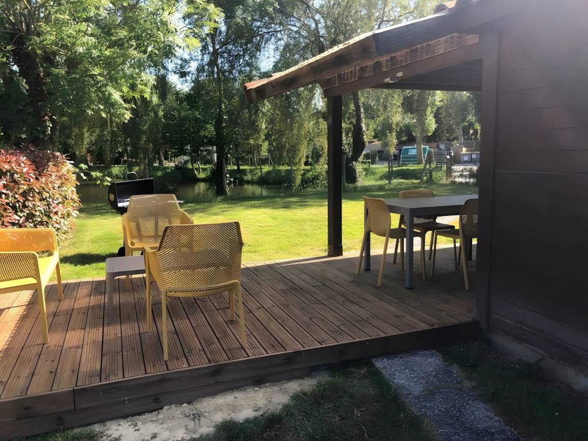 32 M² Camping ∙ 2 Chambres ∙ 6 Personnes - Machecoul