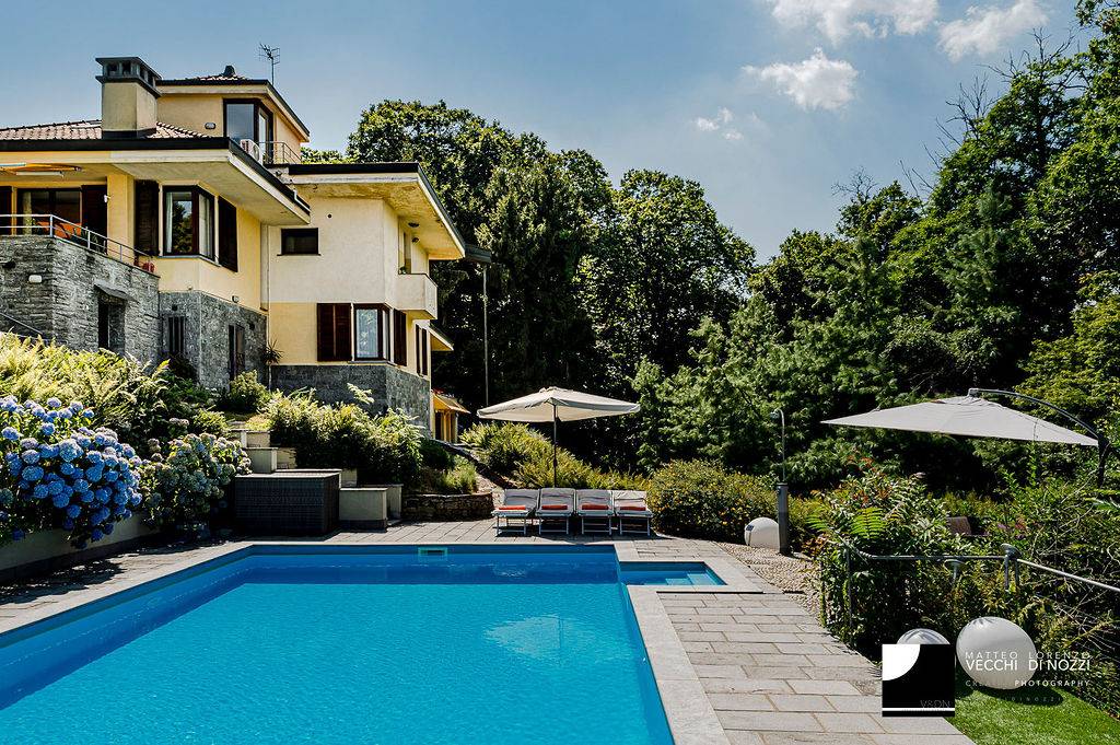 Villa ∙ 3 Bedrooms ∙ 6 Guests - Stresa