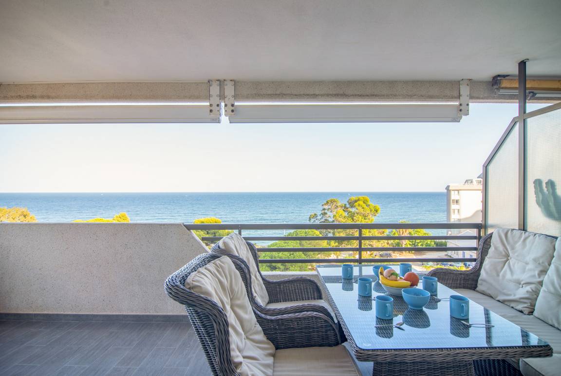 118 M² Apartamento ∙ 3 Habitaciones ∙ 6 Huéspedes - Benisa