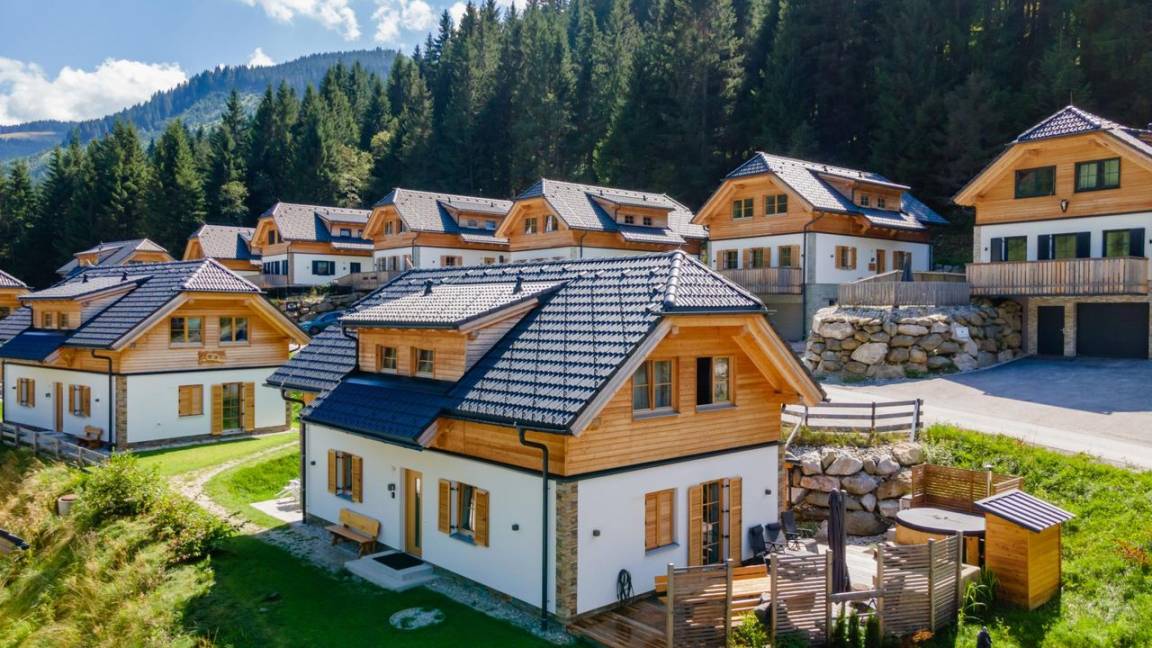 140 M² Ferienhaus ∙ 4 Schlafzimmer ∙ 10 Gäste - Donnersbachwald