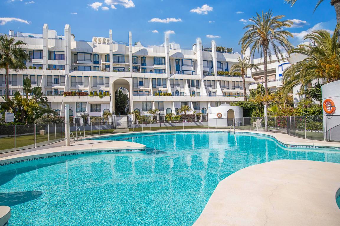 120 M² Chalet ∙ 3 Habitaciones ∙ 5 Huéspedes - Marbella