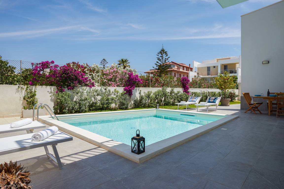 House ∙ 2 Bedrooms ∙ 4 Guests - San Lorenzo