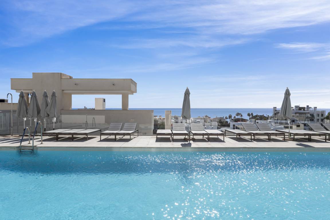117 M² Apartamento ∙ 2 Habitaciones ∙ 4 Huéspedes - Estepona