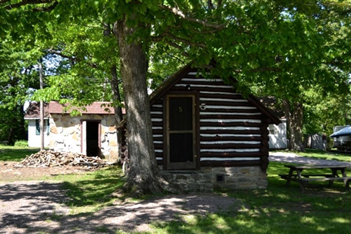 House ∙ 1 Bedroom ∙ 2 Guests - Nemacolin, PA