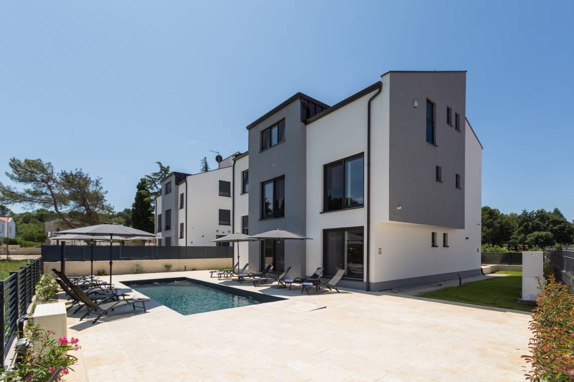 110 M² Ferienwohnung ∙ 3 Schlafzimmer ∙ 6 Gäste - Vrsar