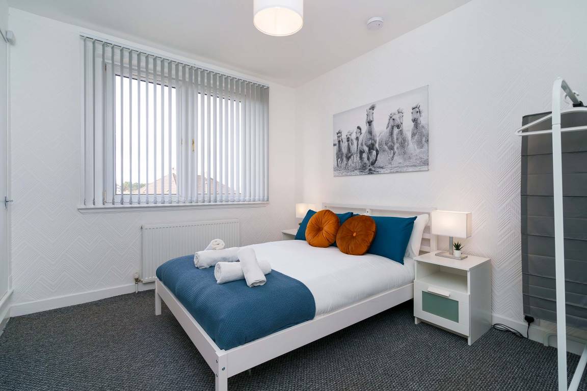 65 M² Apartamento ∙ 2 Habitaciones ∙ 5 Huéspedes - Motherwell