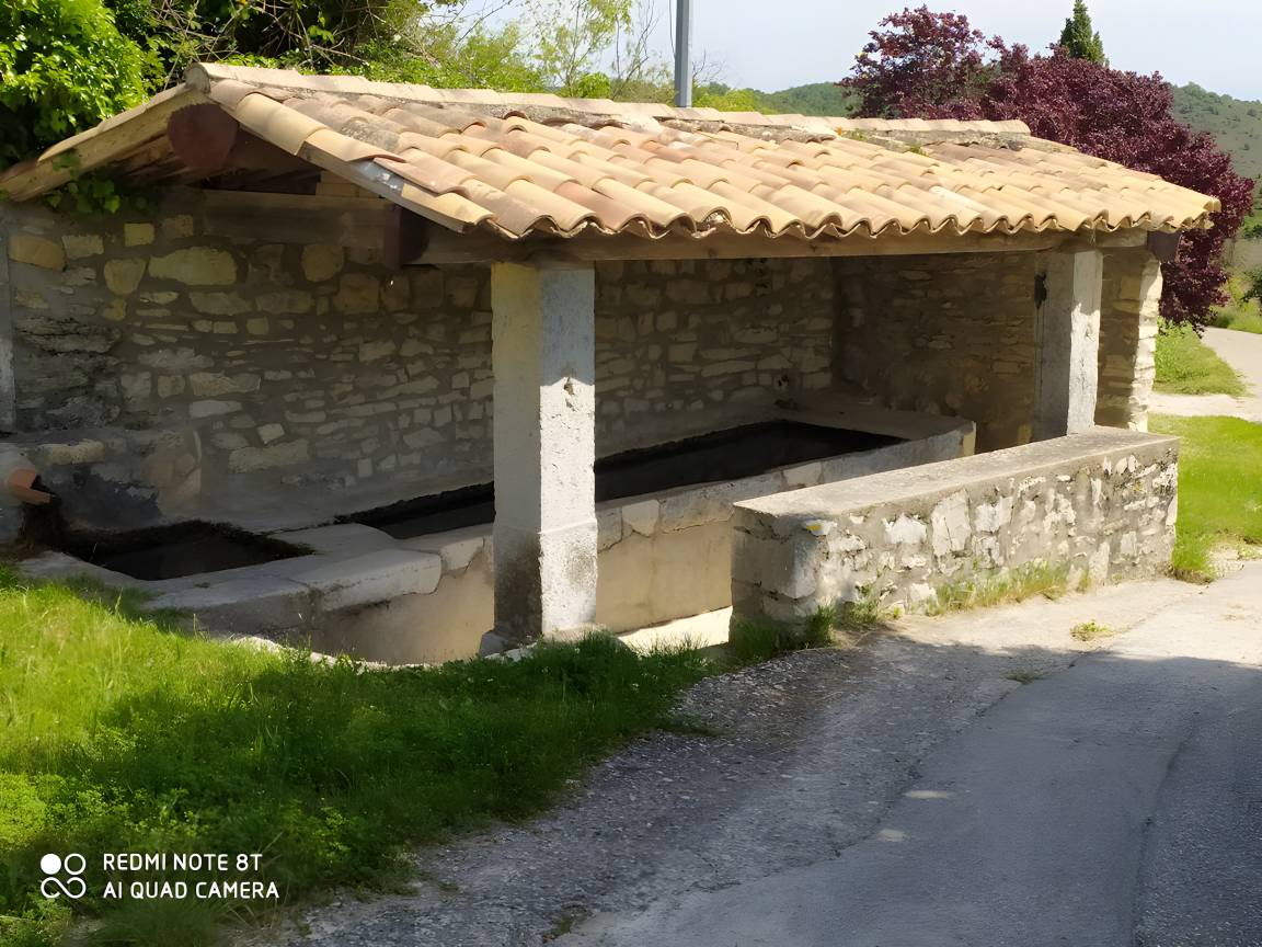 12 M² Chambre D'hôtes ∙ 1 Chambre ∙ 2 Personnes - Vallon-Pont-d'Arc