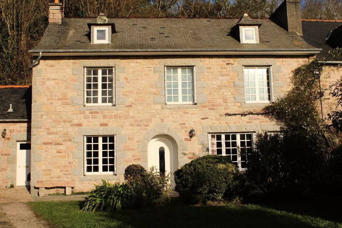 150 M² House ∙ 5 Bedrooms ∙ 10 Guests - Erquy