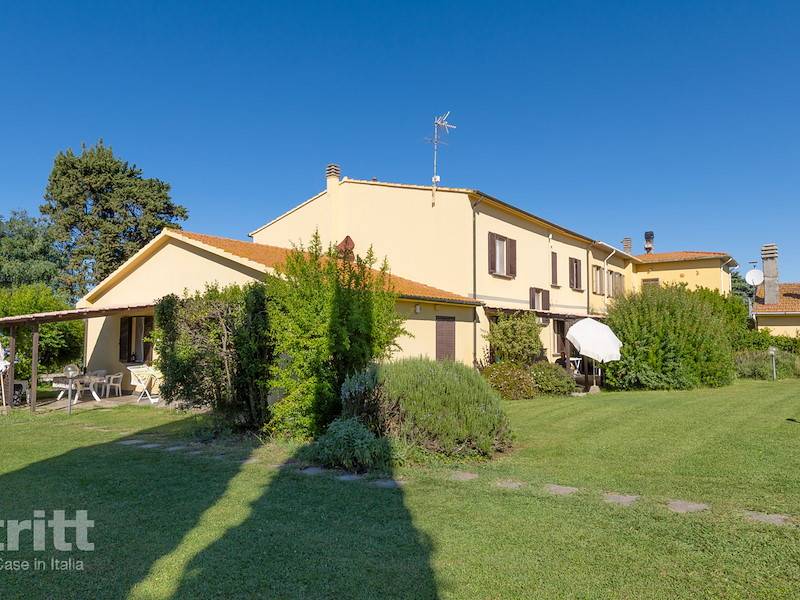 Ferienhaus ∙ 2 Schlafzimmer ∙ 4 Gäste - Cecina