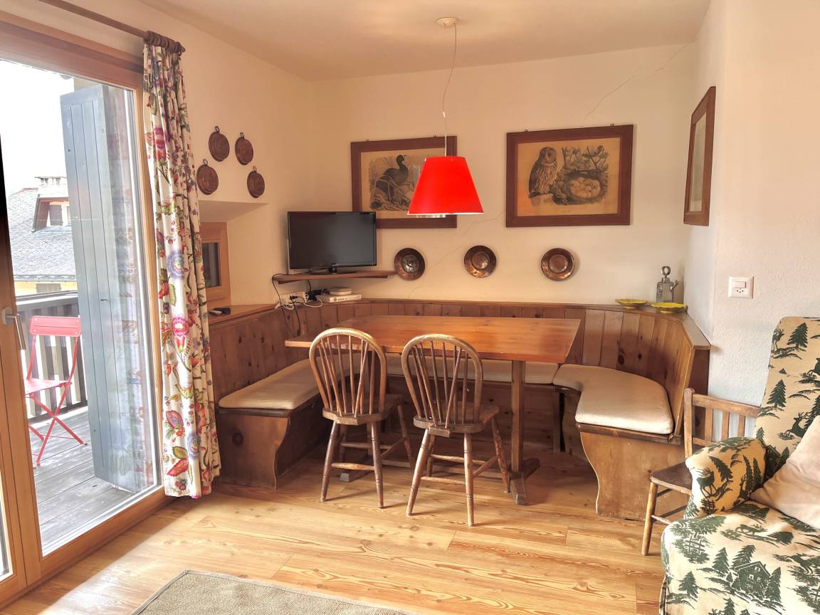 110 M² Ferienwohnung ∙ 4 Schlafzimmer ∙ 7 Gäste - Sankt Moritz