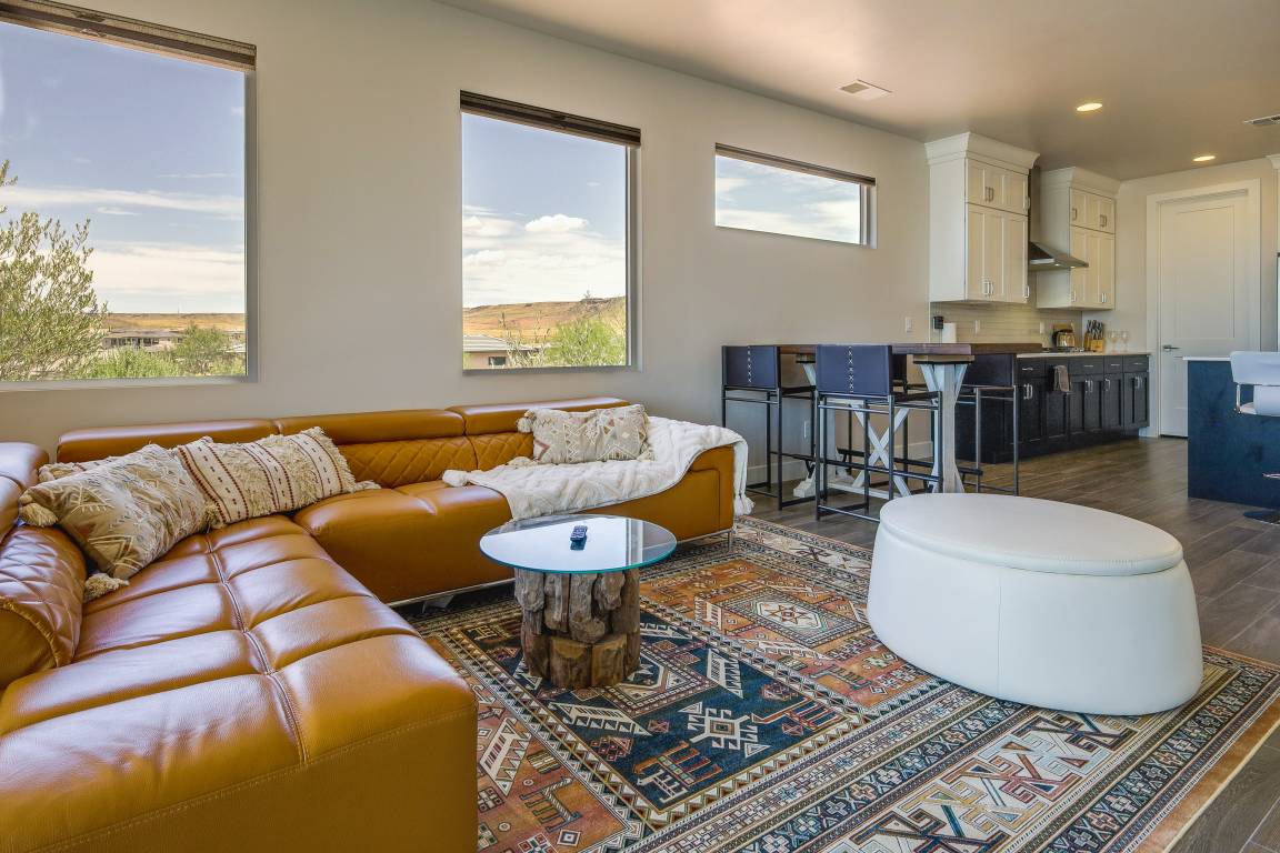 194 M² House ∙ 3 Bedrooms ∙ 6 Guests - St. George, USA