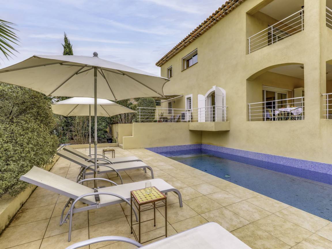 30 M² Appartement ∙ 1 Chambre ∙ 2 Personnes - Plage de Saint-Aygulf