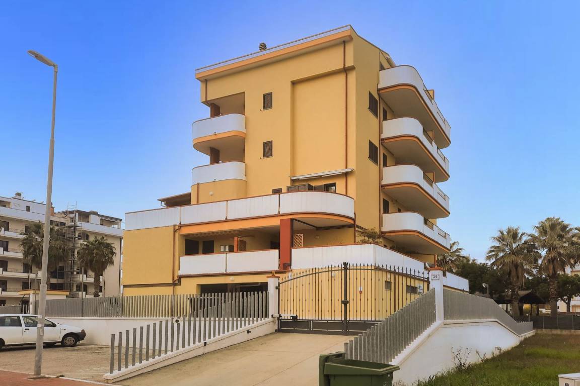 65 M² Casa ∙ 2 Habitaciones ∙ 4 Huéspedes - Alba Adriatica