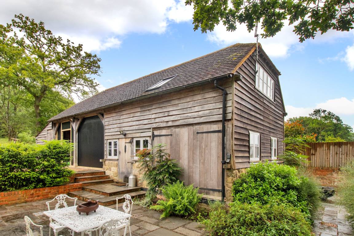 56 M² House ∙ 1 Bedroom ∙ 2 Guests - West Sussex