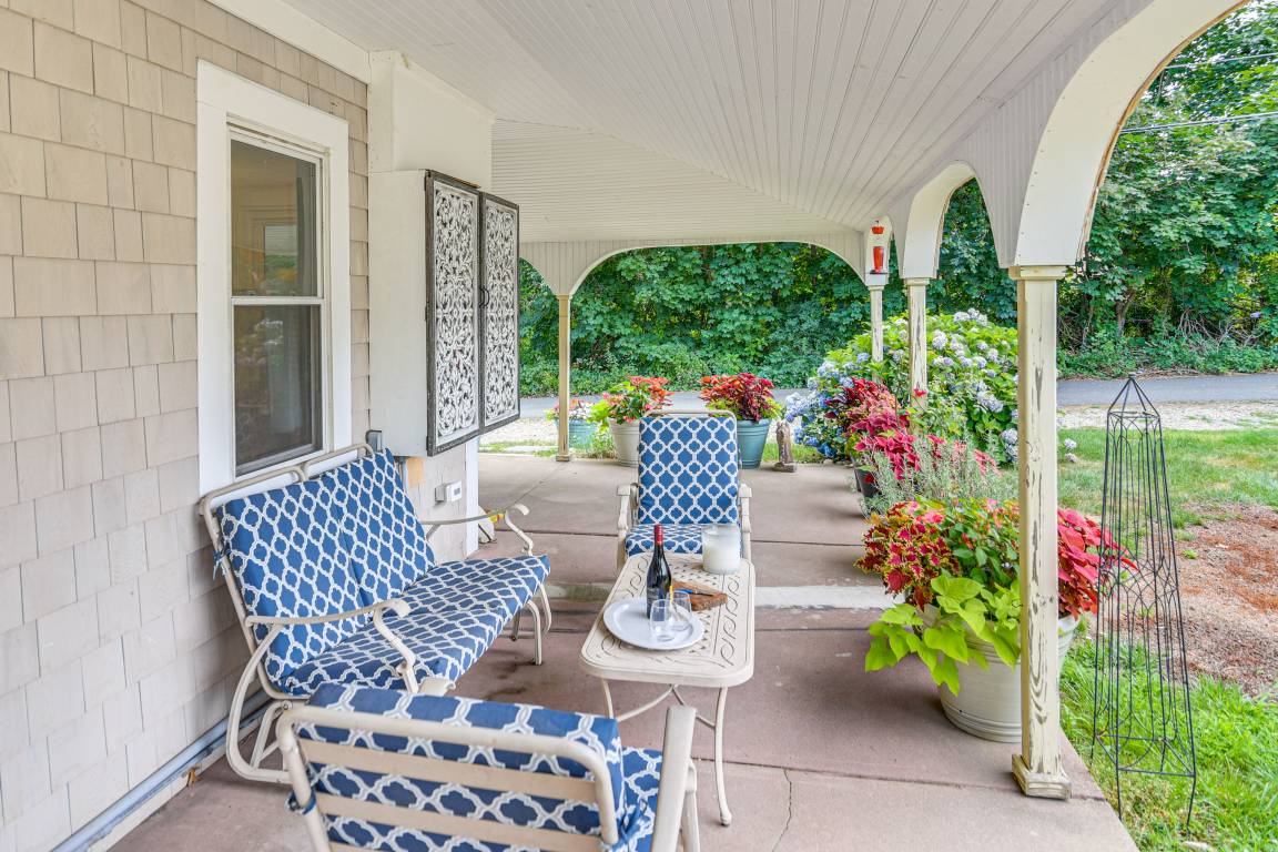 91 M² Cottage ∙ 2 Bedrooms ∙ 6 Guests - Massachusetts