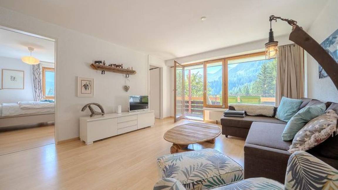 80 M² Ferienwohnung ∙ 2 Schlafzimmer ∙ 4 Gäste - Arosa