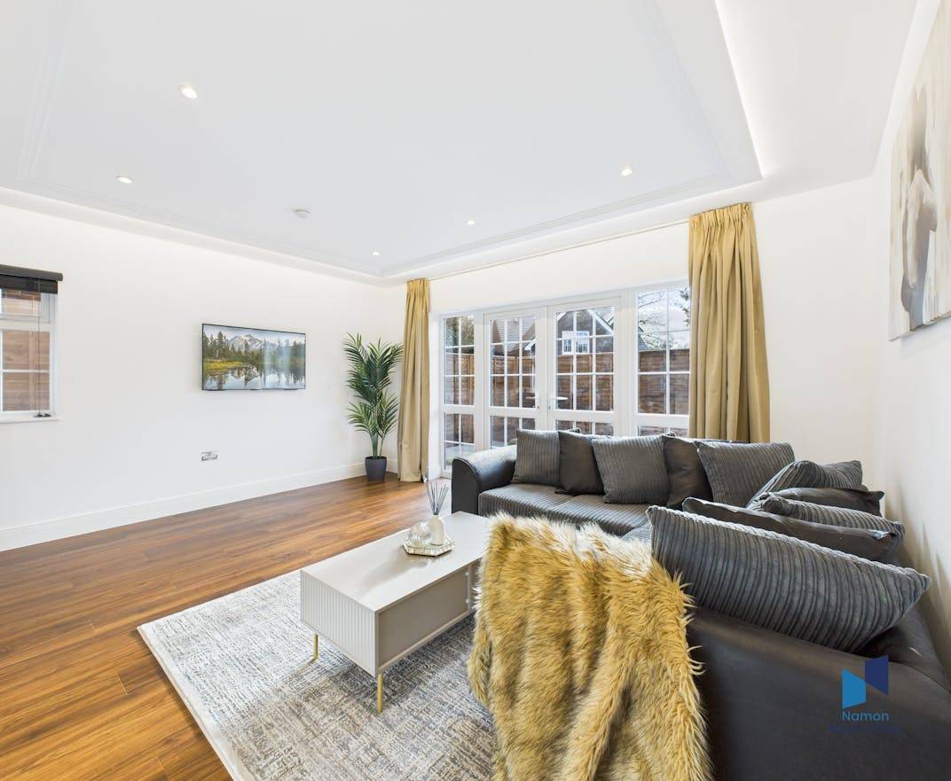 130 M² House ∙ 4 Bedrooms ∙ 12 Guests - Beckenham