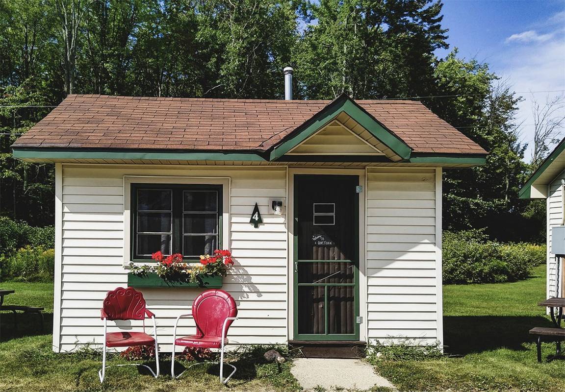 House ∙ 1 Bedroom ∙ 2 Guests - Mitchell State Park, Cadillac