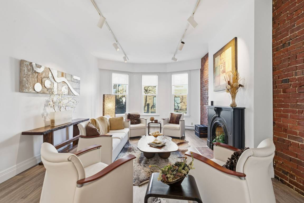 268 M² House ∙ 3 Bedrooms ∙ 6 Guests - Halifax