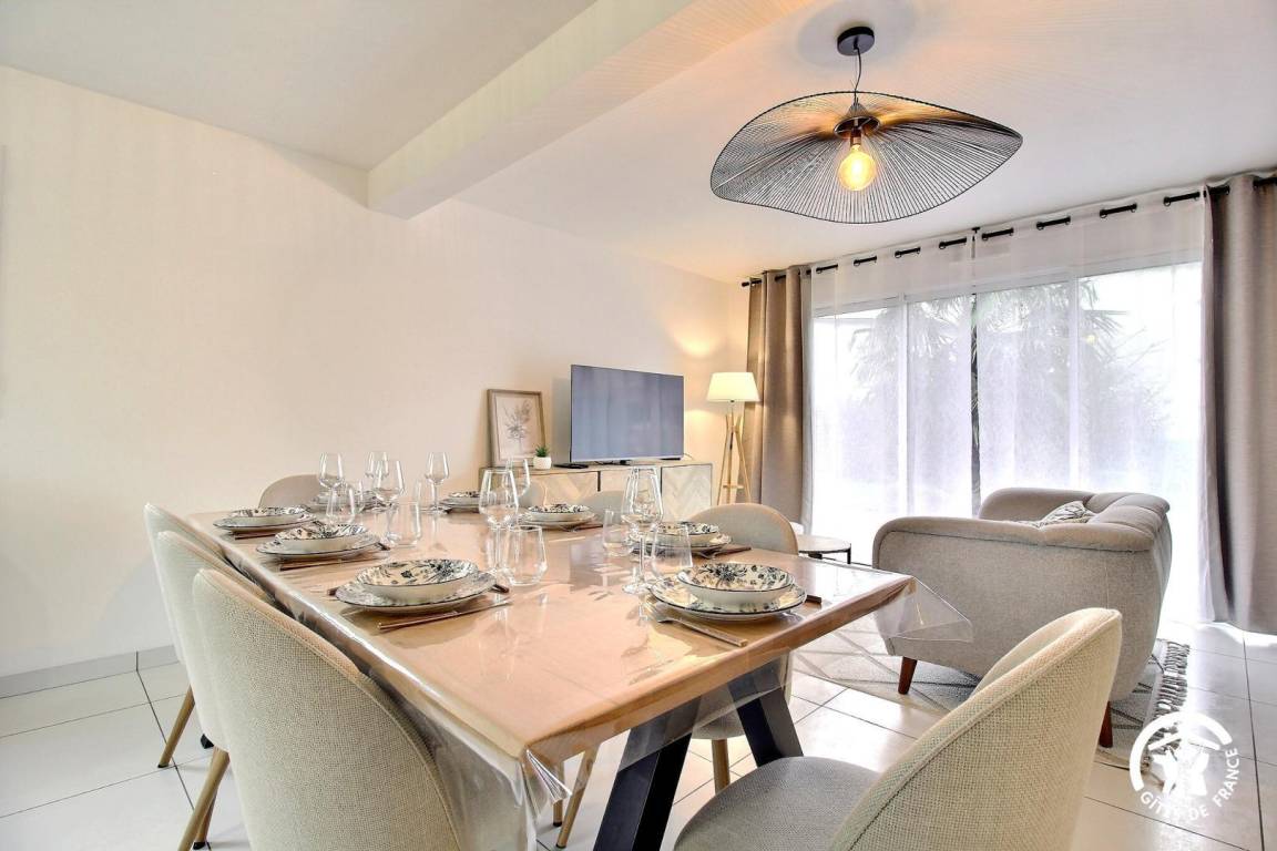 115 M² Gîte ∙ 4 Chambres ∙ 8 Personnes - Vannes