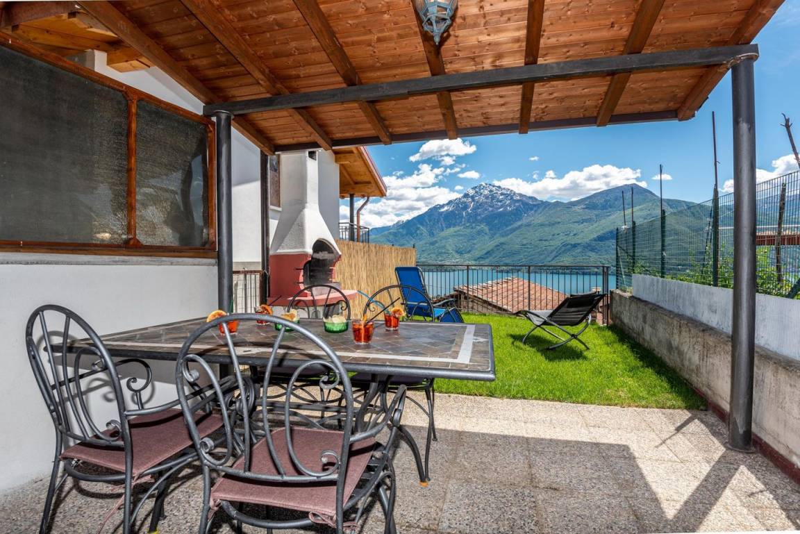 82 M² Casa ∙ 2 Camere Da Letto ∙ 6 Ospiti - Dervio