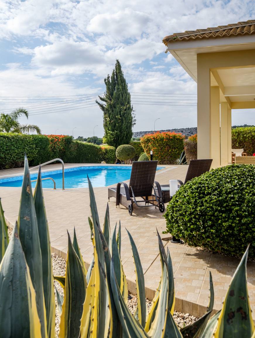 130 M² Villa ∙ 3 Bedrooms ∙ 8 Guests - Protaras