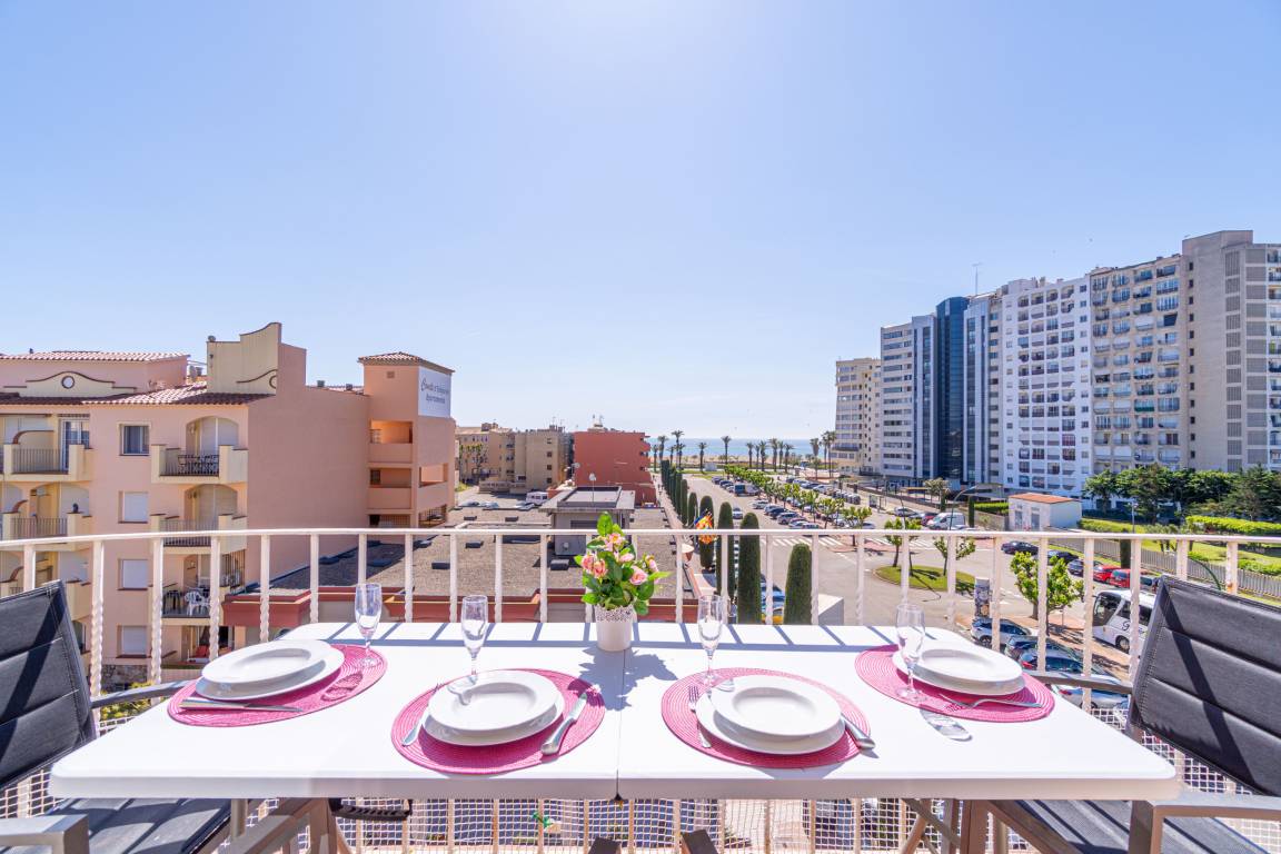 61 M² Apartamento ∙ 2 Habitaciones ∙ 5 Huéspedes - Ampuriabrava