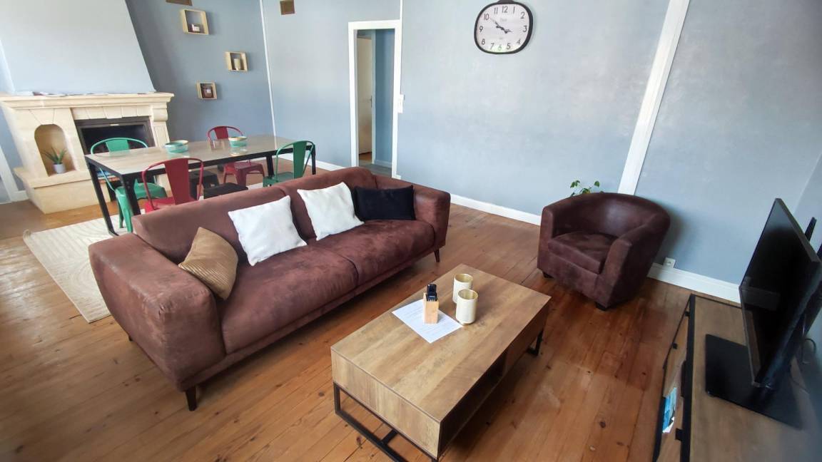 78 M² Gîte ∙ 3 Schlafzimmer ∙ 6 Gäste - Ardennen