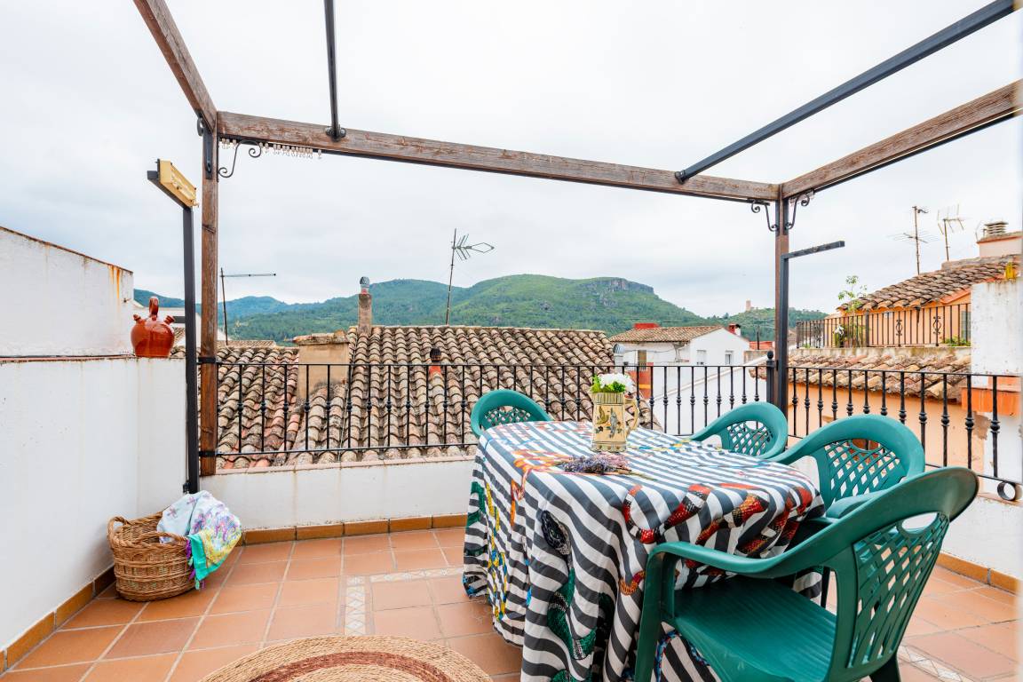 90 M² Casa ∙ 3 Habitaciones ∙ 5 Huéspedes - Segorbe