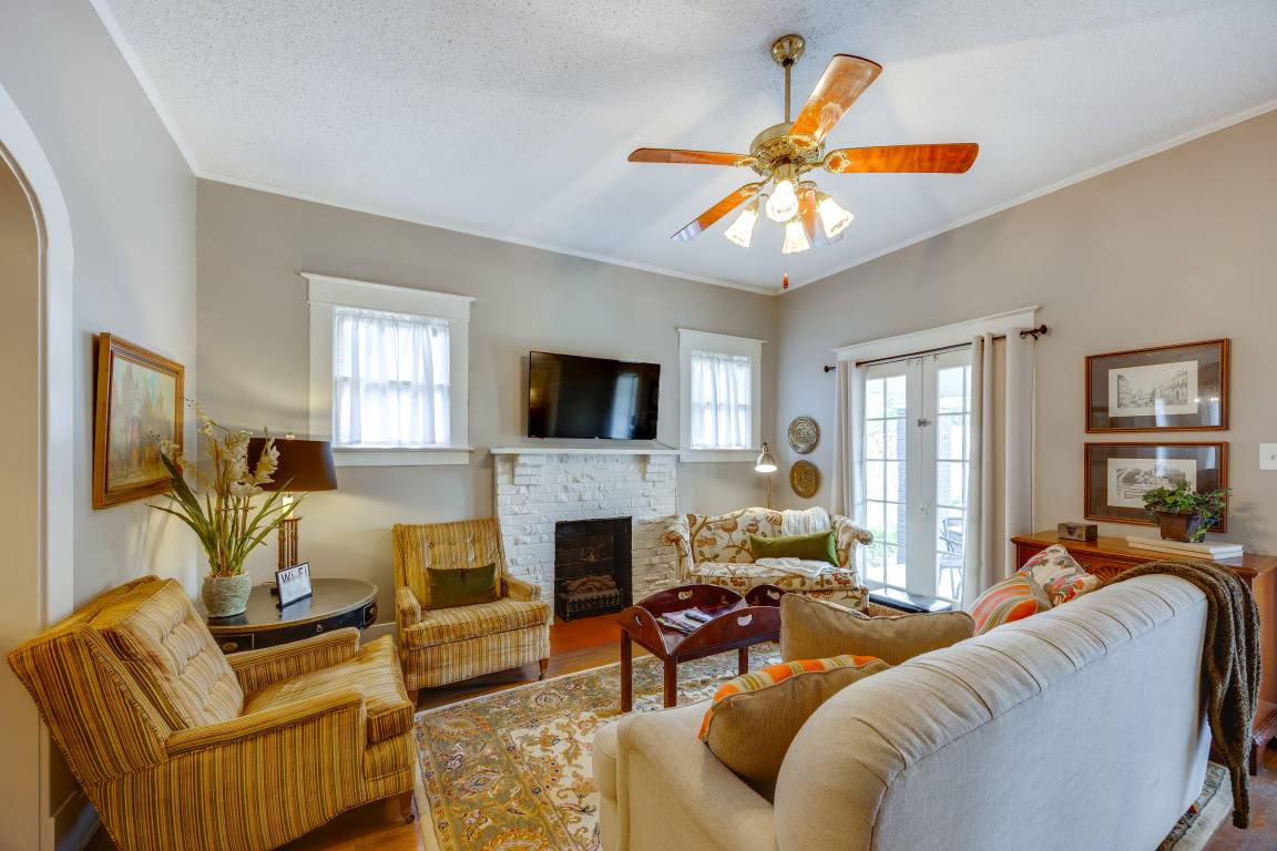 179 M² House ∙ 3 Bedrooms ∙ 6 Guests - Texarkana, AR