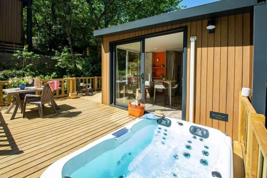 21 M² Mobilheim ∙ 1 Schlafzimmer ∙ 2 Gäste - Rustrel