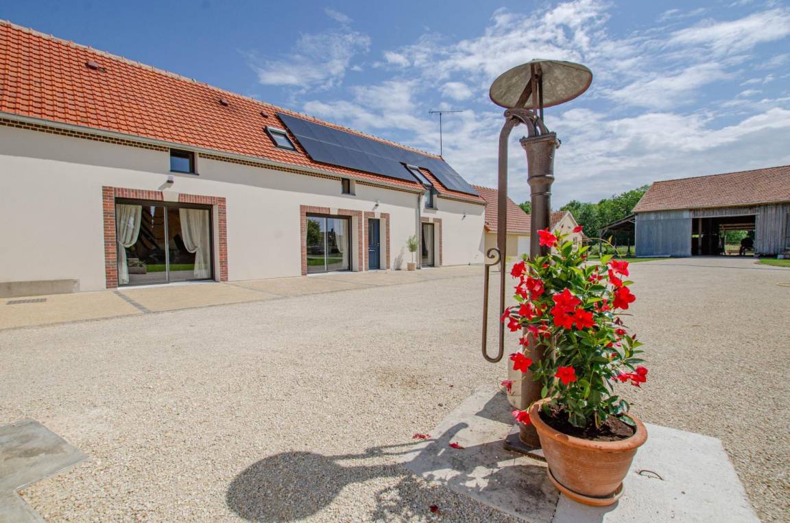 223 M² Gîte ∙ 4 Chambres ∙ 6 Personnes - Arcis-sur-Aube