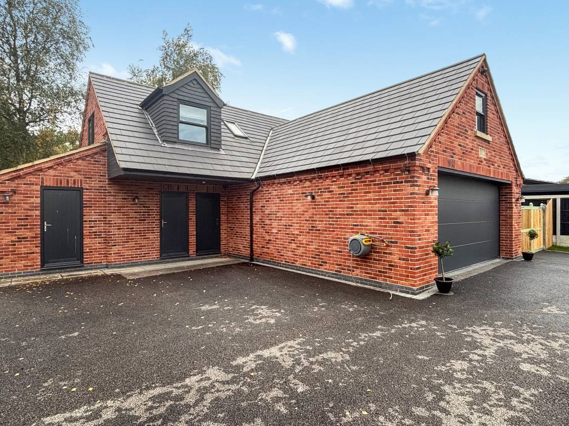 Cottage ∙ 2 Bedrooms ∙ 4 Guests - Nottinghamshire